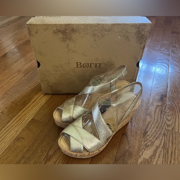 Born | Shoes | Born Venetia Wedge Sandals Womens Panna Cotta Metallic ...